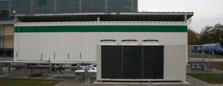 2MW/2.7 MWh Energy storage system for grid stability for Drewag ...